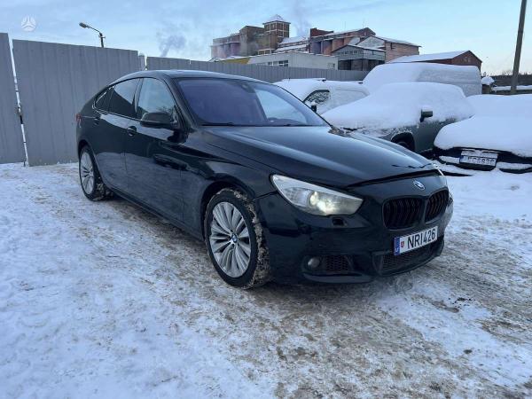 Melns BMW 535 Gran Turismo 2016 Kauņa, ar dzinēja tilpumu 2.98 L un nobraukumu 189 tūkst. km par 7900 €, foto 1 vietnē AUTOMOTO.COM.LV