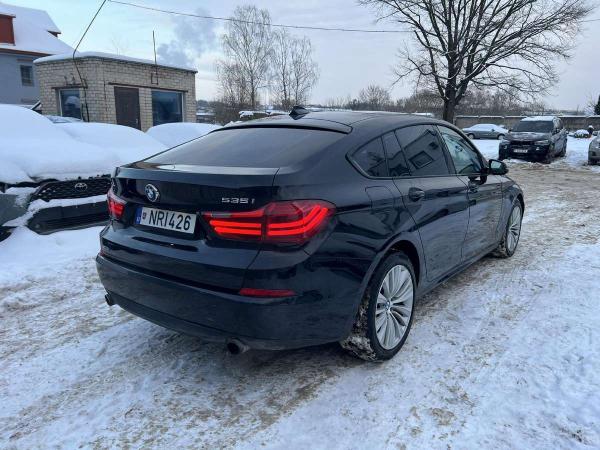Melns BMW 535 Gran Turismo 2016 Kauņa, ar dzinēja tilpumu 2.98 L un nobraukumu 189 tūkst. km par 7900 €, foto 4 vietnē AUTOMOTO.COM.LV