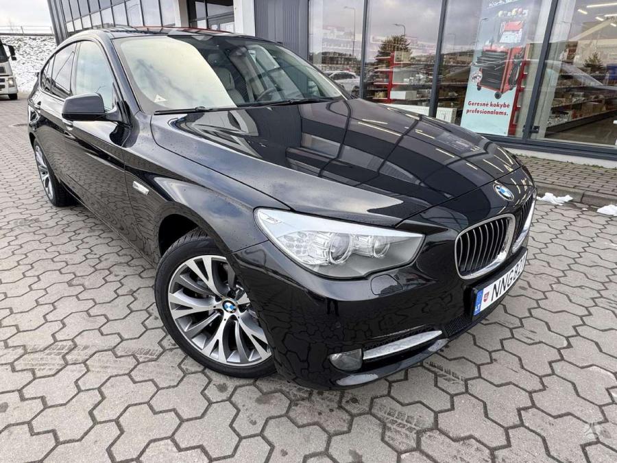 Black BMW 535 Gran Turismo 2010 in Vilnius, with an engine capacity of 2.98 L and mileage of 249 thousand km for 9200 €, photo 2 on AUTOMOTO.COM.LV
