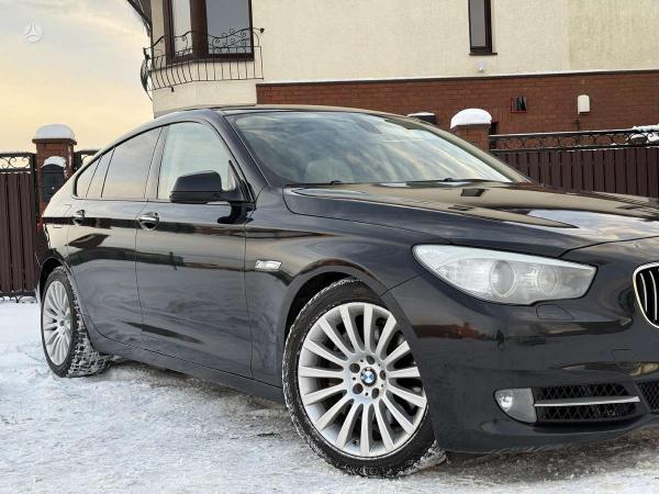 Black BMW 535 Gran Turismo 2010 in Klaipeda, with an engine capacity of 2.98 L and mileage of 235 thousand km for 8400 €, photo 2 on AUTOMOTO.COM.LV