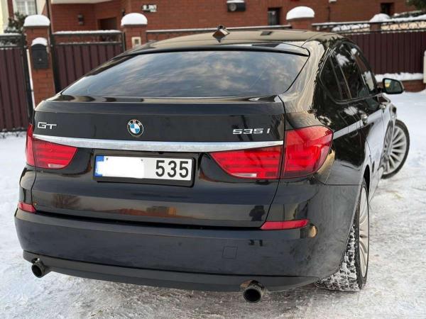 Black BMW 535 Gran Turismo 2010 in Klaipeda, with an engine capacity of 2.98 L and mileage of 235 thousand km for 8400 €, photo 9 on AUTOMOTO.COM.LV
