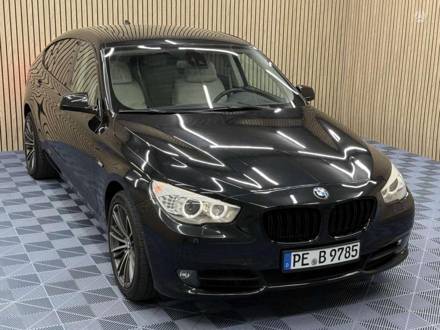 Black BMW 535 Gran Turismo 2010 in Marijampole, with an engine capacity of 2.99 L and mileage of 339 thousand km for 9999 €, photo 10 on AUTOMOTO.COM.LV