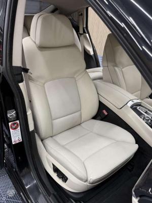 Black BMW 535 Gran Turismo 2010 in Marijampole, with an engine capacity of 2.99 L and mileage of 339 thousand km for 9999 €, photo 20 on AUTOMOTO.COM.LV