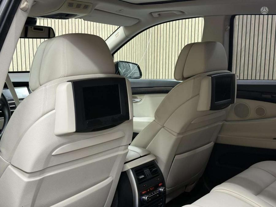 Black BMW 535 Gran Turismo 2010 in Marijampole, with an engine capacity of 2.99 L and mileage of 339 thousand km for 9999 €, photo 23 on AUTOMOTO.COM.LV