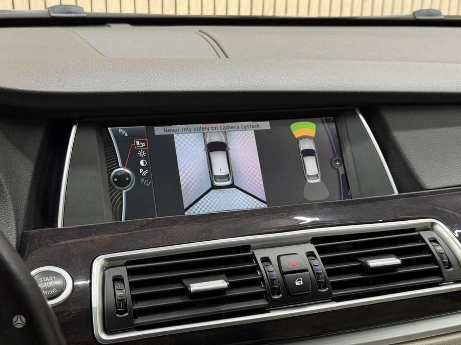 Black BMW 535 Gran Turismo 2010 in Marijampole, with an engine capacity of 2.99 L and mileage of 339 thousand km for 9999 €, photo 35 on AUTOMOTO.COM.LV