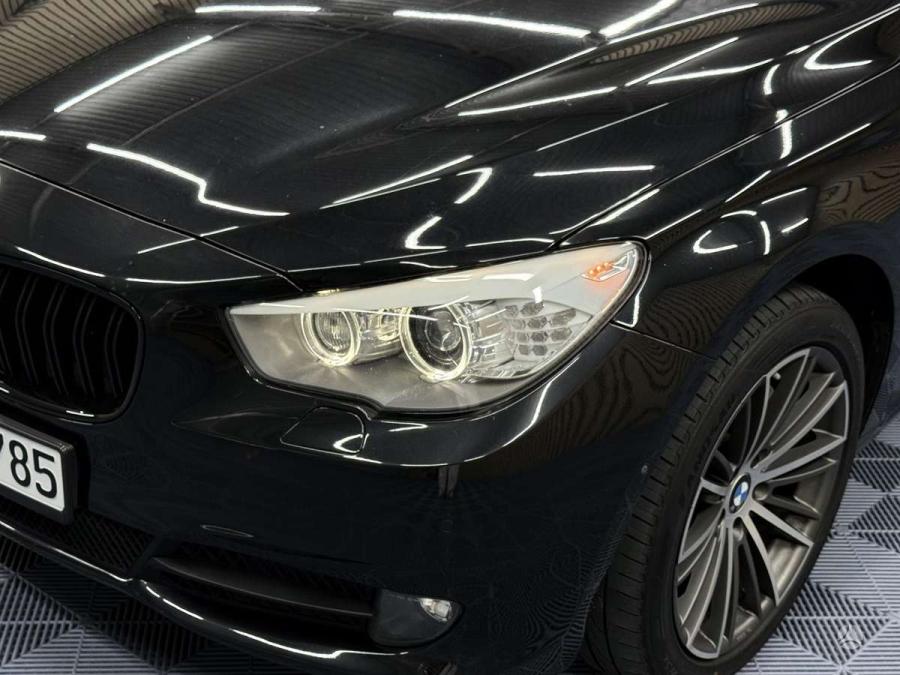 Black BMW 535 Gran Turismo 2010 in Marijampole, with an engine capacity of 2.99 L and mileage of 339 thousand km for 9999 €, photo 40 on AUTOMOTO.COM.LV