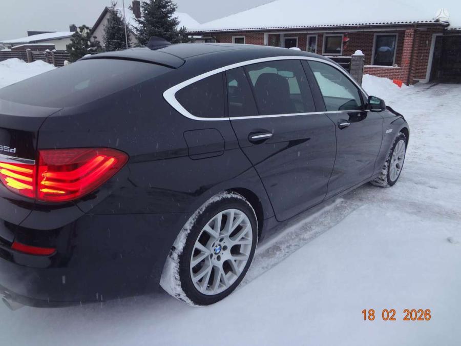 Melns BMW 535 Gran Turismo 2011 Klaipėda, ar dzinēja tilpumu 2.99 L un nobraukumu 302 tūkst. km par 11000 €, foto 4 vietnē AUTOMOTO.COM.LV