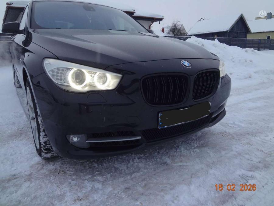 Melns BMW 535 Gran Turismo 2011 Klaipėda, ar dzinēja tilpumu 2.99 L un nobraukumu 302 tūkst. km par 11000 €, foto 5 vietnē AUTOMOTO.COM.LV