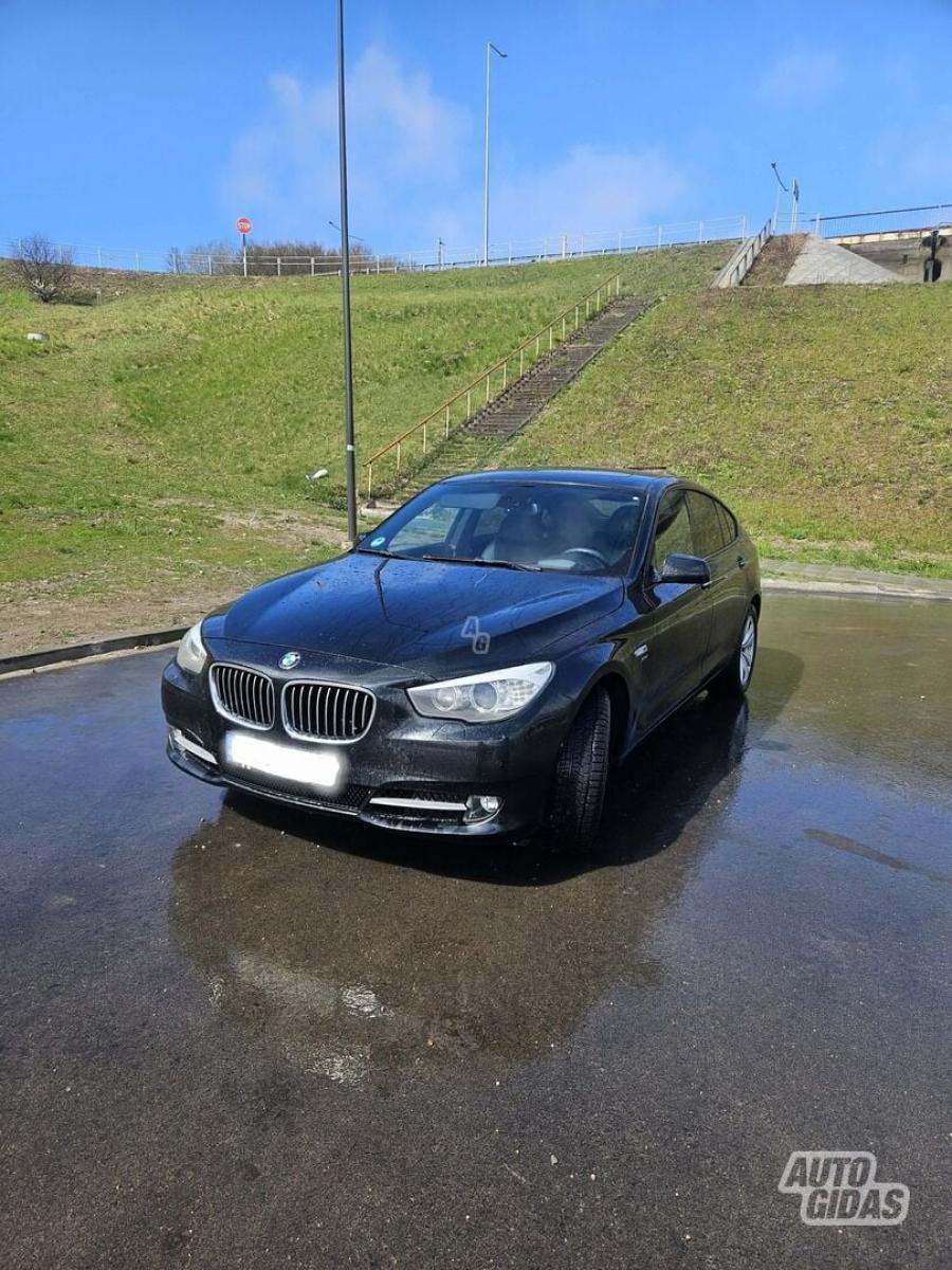 Melns BMW 535 Gran Turismo 2011 Kauņa, ar dzinēja tilpumu 3.00 L un nobraukumu 500 tūkst. km par 6800 €, foto 4 vietnē AUTOMOTO.COM.LV