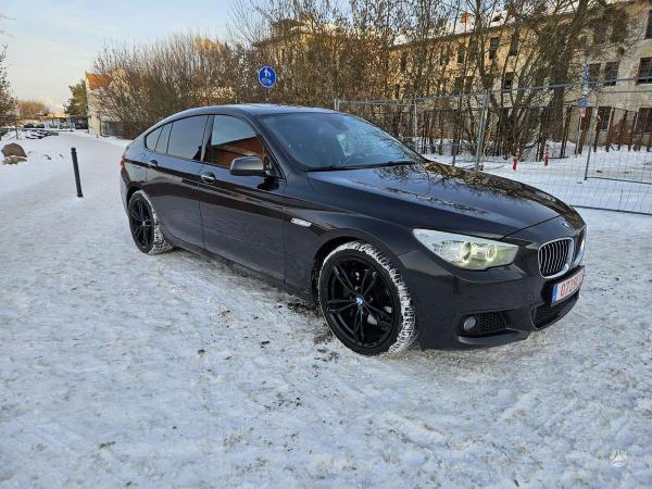 Melns BMW 535 Gran Turismo 2012 Kauņa, ar dzinēja tilpumu 3.50 L un nobraukumu 300 tūkst. km par 11000 €, foto 3 vietnē AUTOMOTO.COM.LV