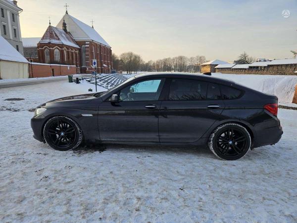 Melns BMW 535 Gran Turismo 2012 Kauņa, ar dzinēja tilpumu 3.50 L un nobraukumu 300 tūkst. km par 11000 €, foto 6 vietnē AUTOMOTO.COM.LV