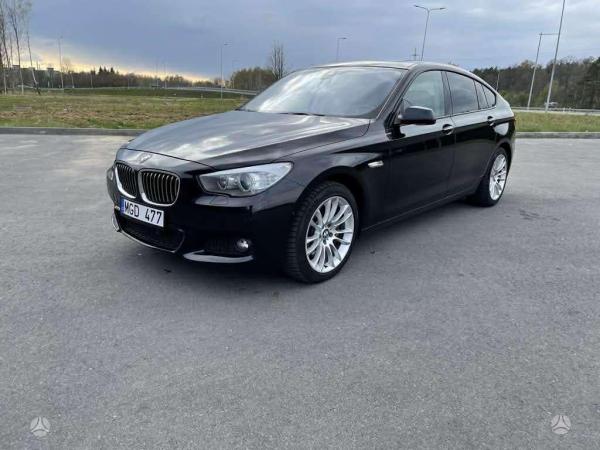 Melns BMW 535 Gran Turismo 2012 Kauņa, ar dzinēja tilpumu 3.00 L un nobraukumu 262 tūkst. km par 9000 €, foto 4 vietnē AUTOMOTO.COM.LV