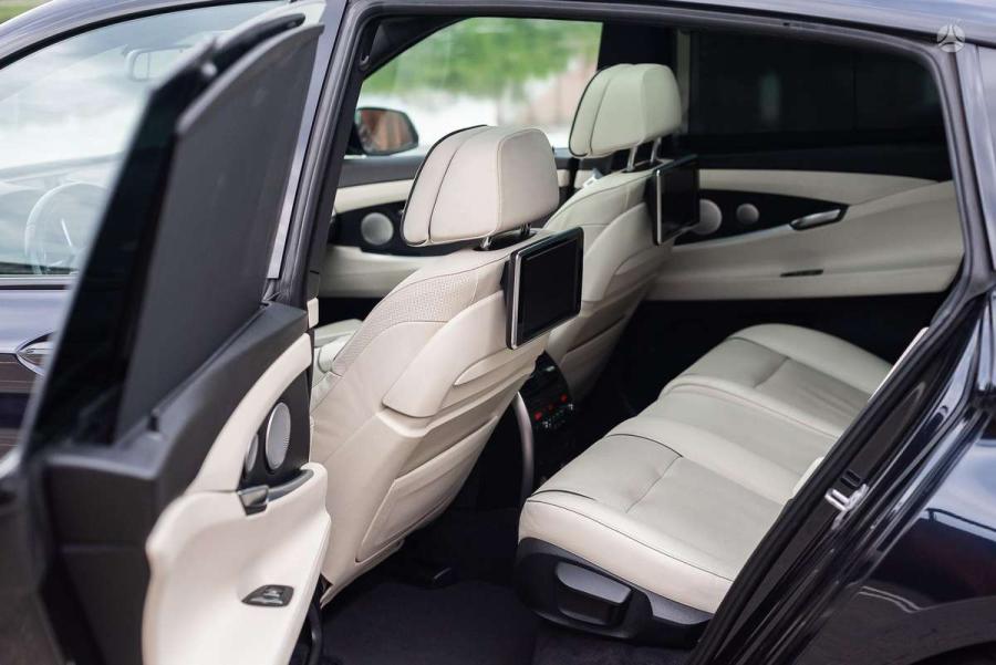 Black BMW 535 Gran Turismo 2013 in Kaunas, with an engine capacity of 2.99 L and mileage of 212 thousand km for 18500 €, photo 19 on AUTOMOTO.COM.LV