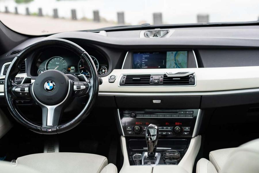 Black BMW 535 Gran Turismo 2013 in Kaunas, with an engine capacity of 2.99 L and mileage of 212 thousand km for 18500 €, photo 24 on AUTOMOTO.COM.LV