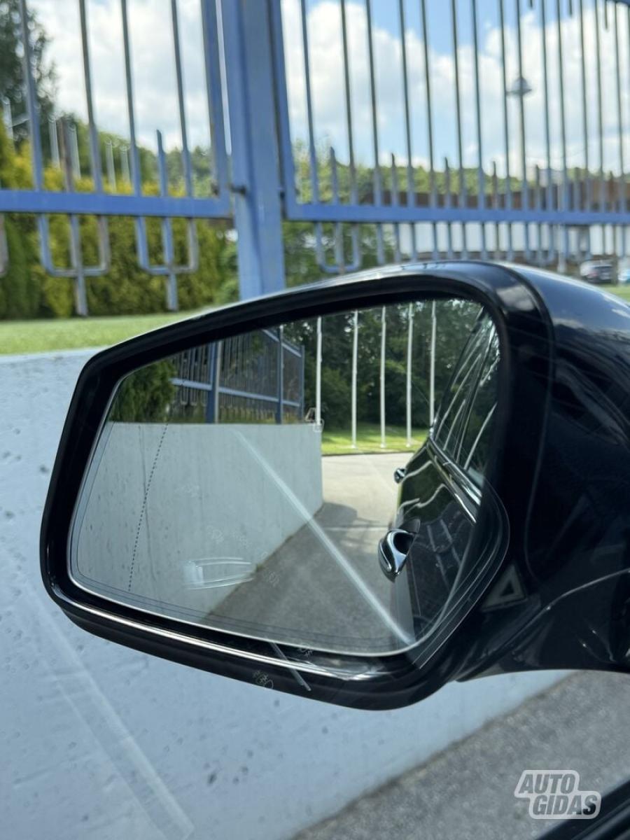 Melns BMW 535 Gran Turismo 2013 Viļņa, ar dzinēja tilpumu 2.90 L un nobraukumu 237 tūkst. km par 10000 €, foto 22 vietnē AUTOMOTO.COM.LV