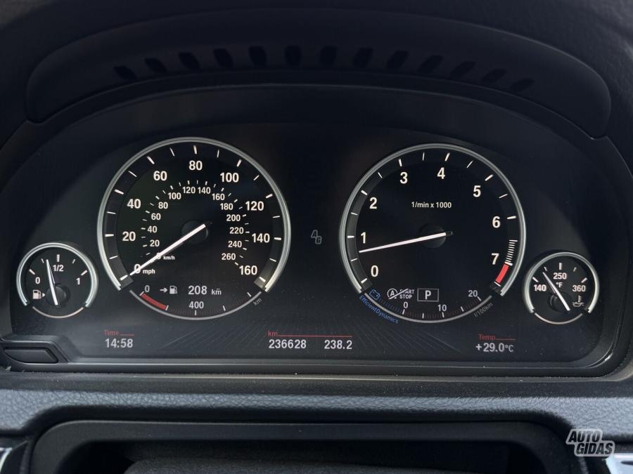 Melns BMW 535 Gran Turismo 2013 Viļņa, ar dzinēja tilpumu 2.90 L un nobraukumu 237 tūkst. km par 10000 €, foto 32 vietnē AUTOMOTO.COM.LV