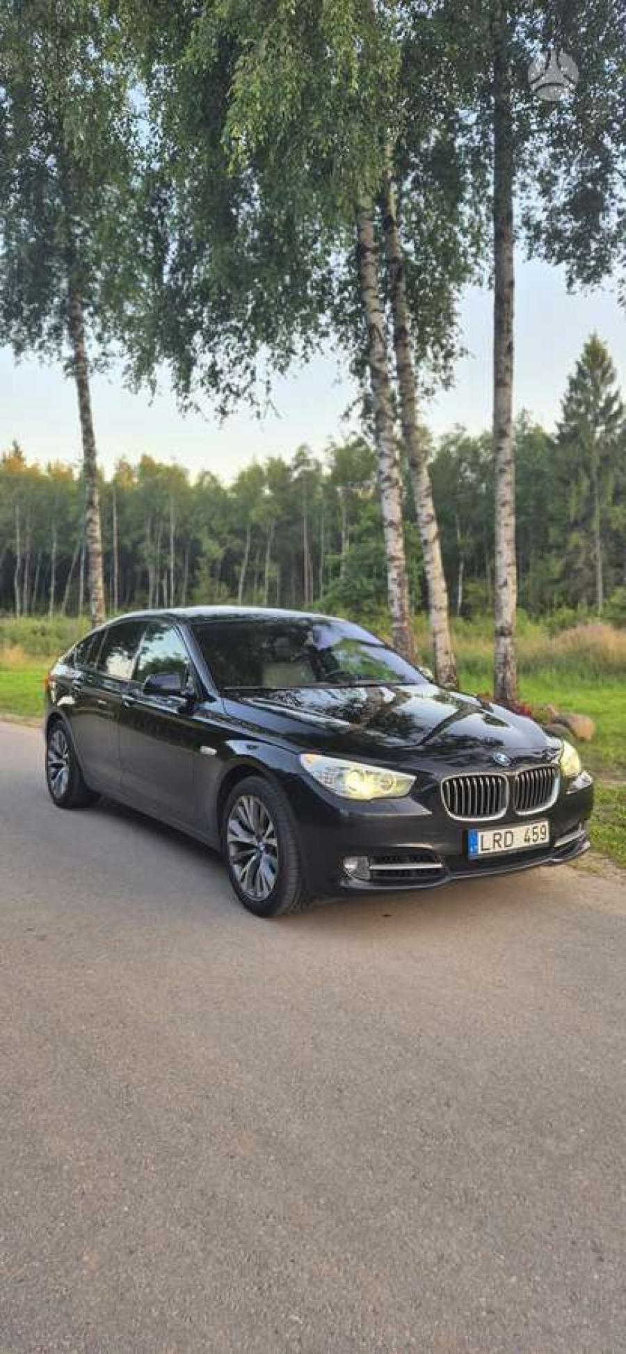 Melns BMW 535 Gran Turismo 2013 Viļņa, ar dzinēja tilpumu 3.00 L un nobraukumu 194 tūkst. km par 12950 €, foto 1 vietnē AUTOMOTO.COM.LV