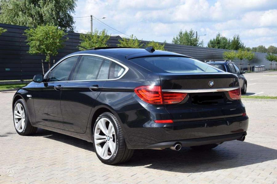 Melns BMW 535 Gran Turismo 2013 Viļņa, ar dzinēja tilpumu 2.99 L un nobraukumu 325 tūkst. km par 10999 €, foto 5 vietnē AUTOMOTO.COM.LV