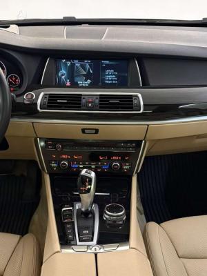 Melns BMW 535 Gran Turismo 2014 Marijampole, ar dzinēja tilpumu 2.99 L un nobraukumu 274 tūkst. km par 15850 €, foto 15 vietnē AUTOMOTO.COM.LV