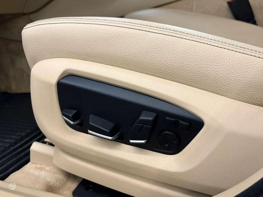 Melns BMW 535 Gran Turismo 2014 Marijampole, ar dzinēja tilpumu 2.99 L un nobraukumu 274 tūkst. km par 15850 €, foto 24 vietnē AUTOMOTO.COM.LV