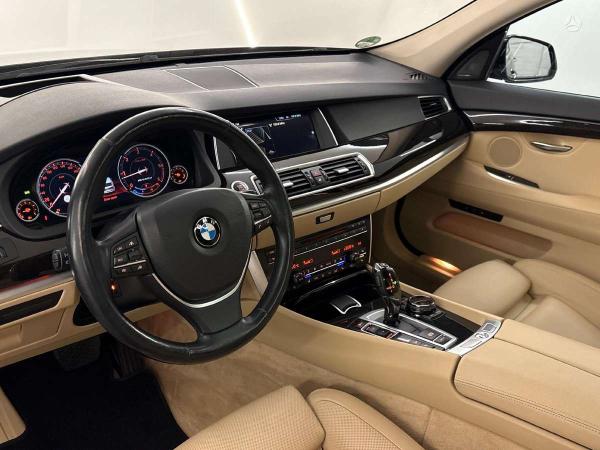 Melns BMW 535 Gran Turismo 2015 Marijampole, ar dzinēja tilpumu 2.99 L un nobraukumu 190 tūkst. km par 15999 €, foto 2 vietnē AUTOMOTO.COM.LV