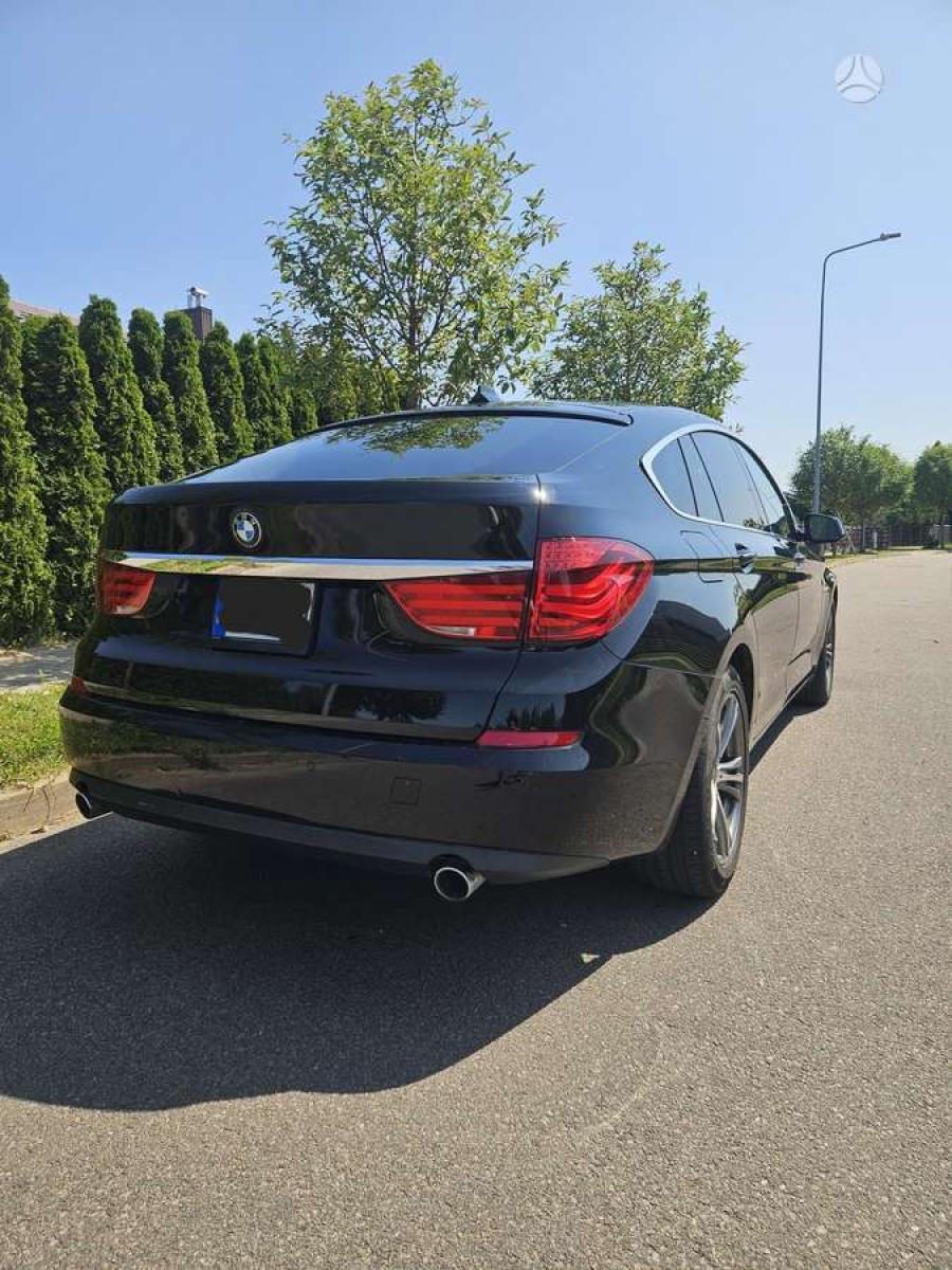 Black BMW 535 Gran Turismo 2011 in Vilnius, with an engine capacity of 3.00 L and mileage of 359 thousand km for 9600 €, photo 7 on AUTOMOTO.COM.LV