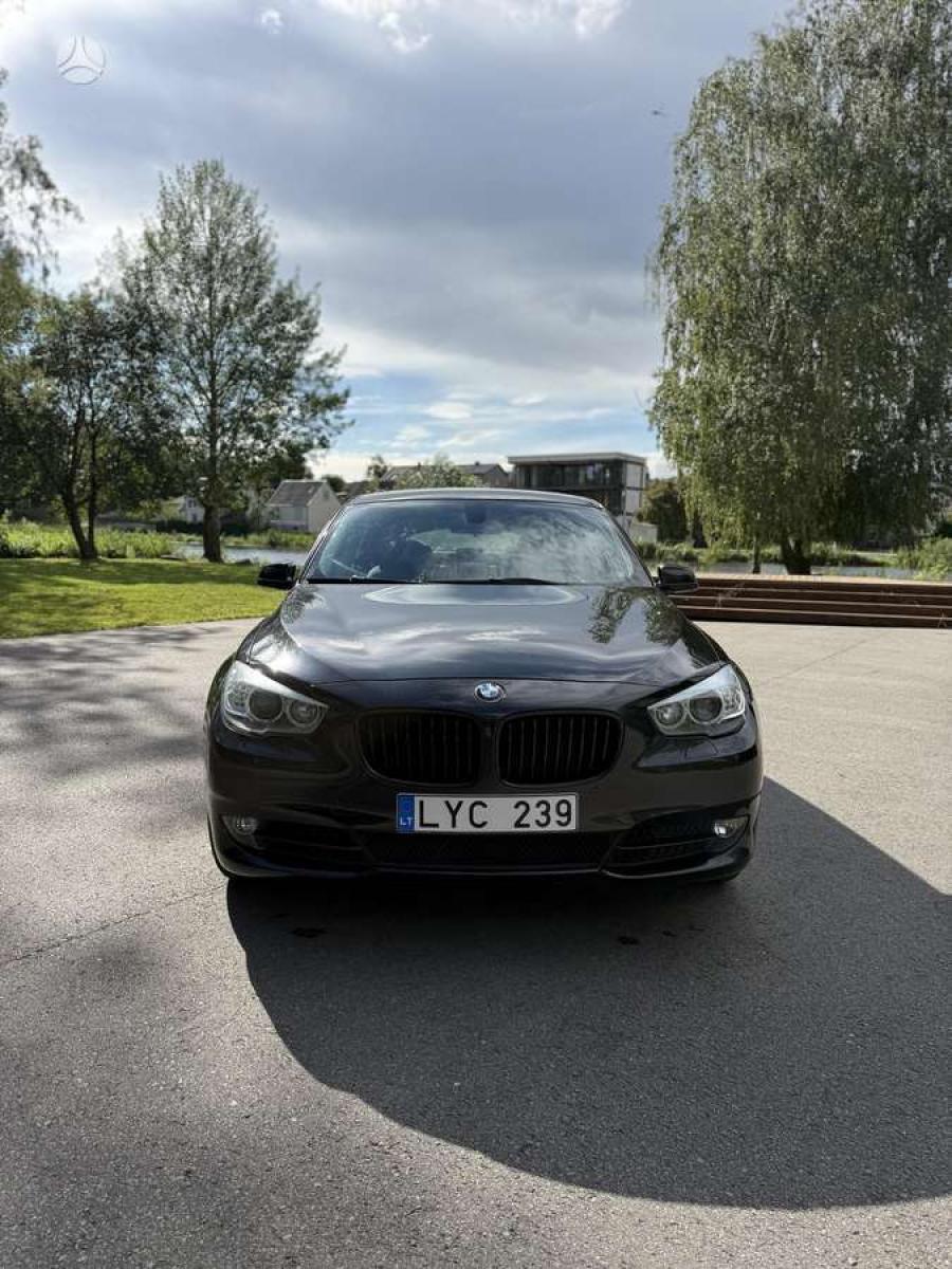 Black BMW 535 Gran Turismo 2013 in Marijampole, with an engine capacity of 3.50 L and mileage of 314 thousand km for 9000 €, photo 3 on AUTOMOTO.COM.LV