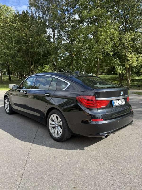 Black BMW 535 Gran Turismo 2013 in Marijampole, with an engine capacity of 3.50 L and mileage of 314 thousand km for 9000 €, photo 7 on AUTOMOTO.COM.LV