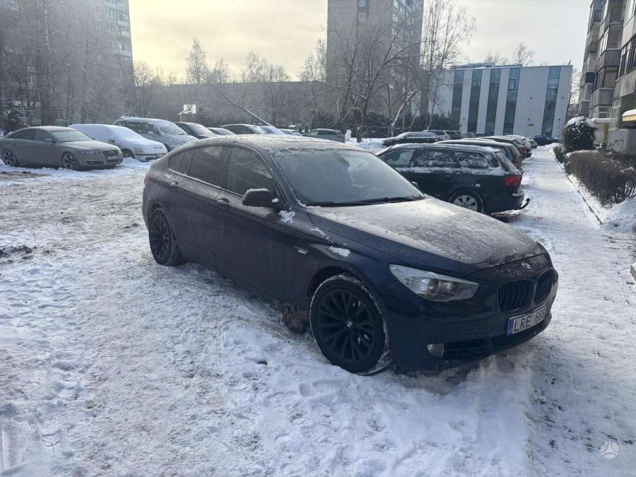 Blue BMW 535 Gran Turismo 2011 in Kaunas, with an engine capacity of 2.99 L and mileage of 307 thousand km for 6666 €, photo 1 on AUTOMOTO.COM.LV