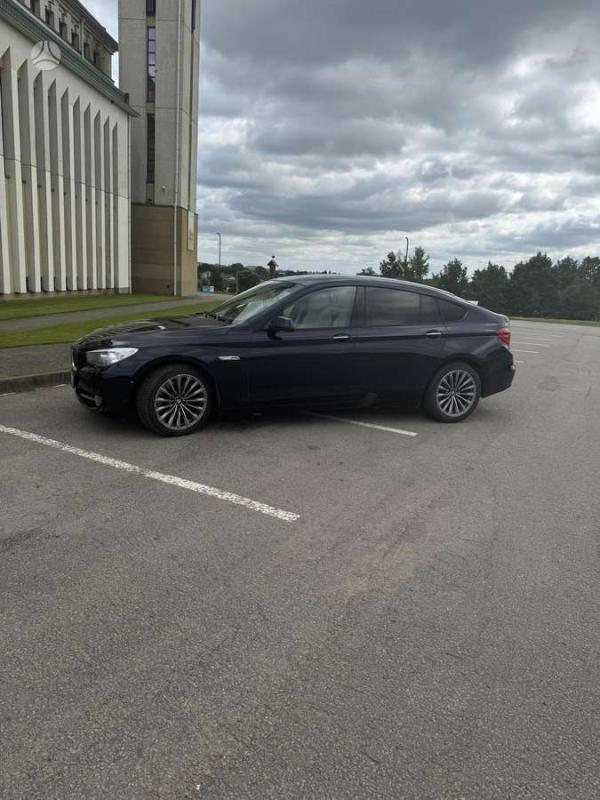 Blue BMW 535 Gran Turismo 2011 in Kaunas, with an engine capacity of 2.99 L and mileage of 328 thousand km for 8100 €, photo 3 on AUTOMOTO.COM.LV