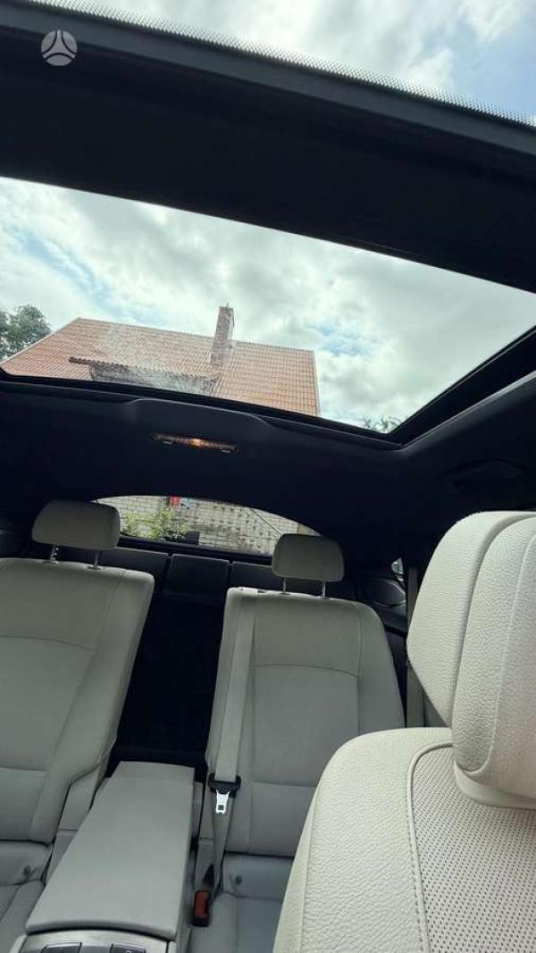Blue BMW 535 Gran Turismo 2011 in Kaunas, with an engine capacity of 2.99 L and mileage of 328 thousand km for 8100 €, photo 10 on AUTOMOTO.COM.LV