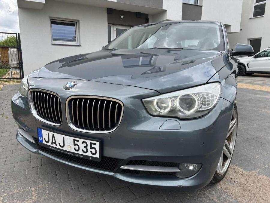Blue BMW 535 Gran Turismo 2011 in Kaunas, with an engine capacity of 2.98 L and mileage of 320 thousand km for 5999 €, photo 1 on AUTOMOTO.COM.LV