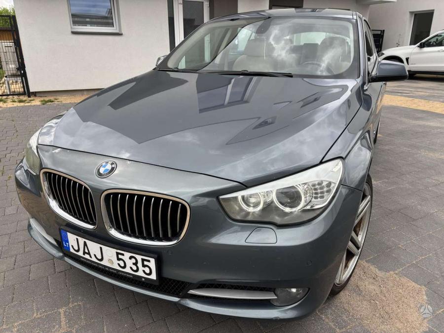 Blue BMW 535 Gran Turismo 2011 in Kaunas, with an engine capacity of 2.98 L and mileage of 320 thousand km for 5999 €, photo 3 on AUTOMOTO.COM.LV