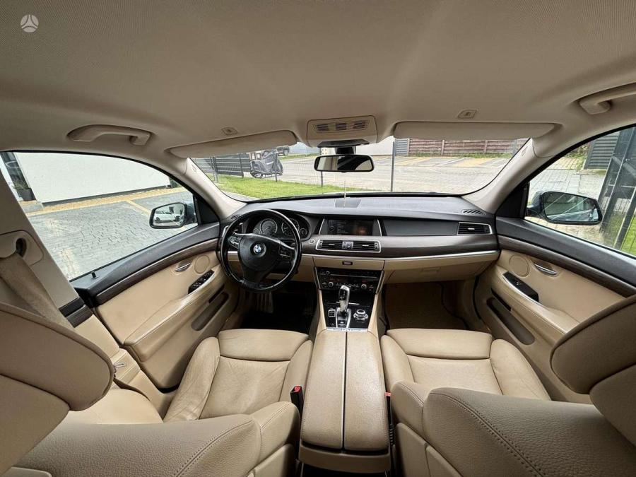 Blue BMW 535 Gran Turismo 2011 in Kaunas, with an engine capacity of 2.98 L and mileage of 320 thousand km for 5999 €, photo 28 on AUTOMOTO.COM.LV