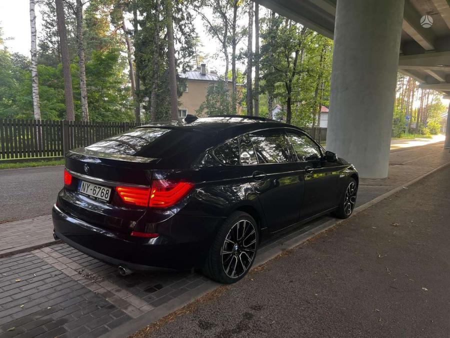 Blue BMW 535 Gran Turismo 2013 in Jurmala, with an engine capacity of 2.99 L and mileage of 274 thousand km for 13450 €, photo 3 on AUTOMOTO.COM.LV