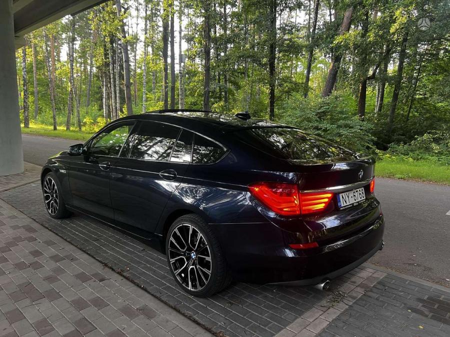 Blue BMW 535 Gran Turismo 2013 in Jurmala, with an engine capacity of 2.99 L and mileage of 274 thousand km for 13450 €, photo 6 on AUTOMOTO.COM.LV