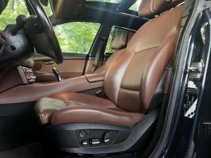 Blue BMW 535 Gran Turismo 2013 in Jurmala, with an engine capacity of 2.99 L and mileage of 274 thousand km for 13450 €, photo 14 on AUTOMOTO.COM.LV
