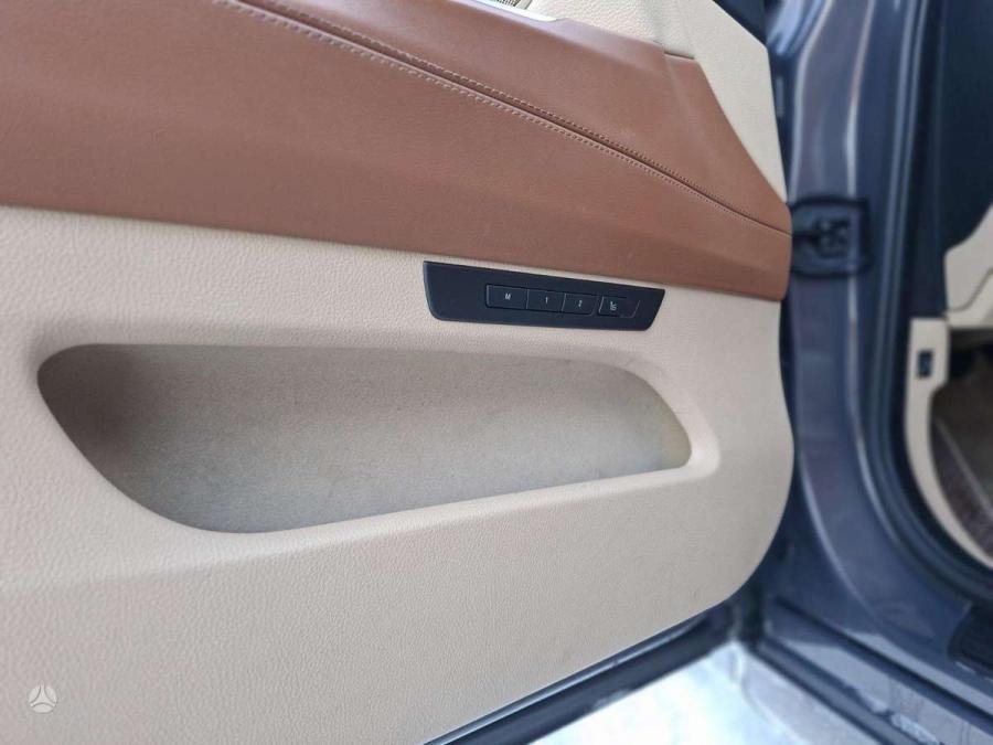 Brown BMW 535 Gran Turismo 2012 in Vilnius, with an engine capacity of 2.98 L and mileage of 405 thousand km for 13000 €, photo 18 on AUTOMOTO.COM.LV