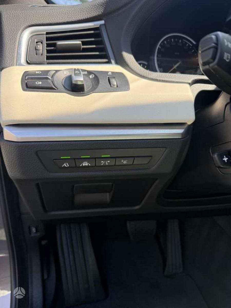 Brūns BMW 535 Gran Turismo 2014 Marijampole, ar dzinēja tilpumu 2.99 L un nobraukumu 290 tūkst. km par 16300 €, foto 13 vietnē AUTOMOTO.COM.LV