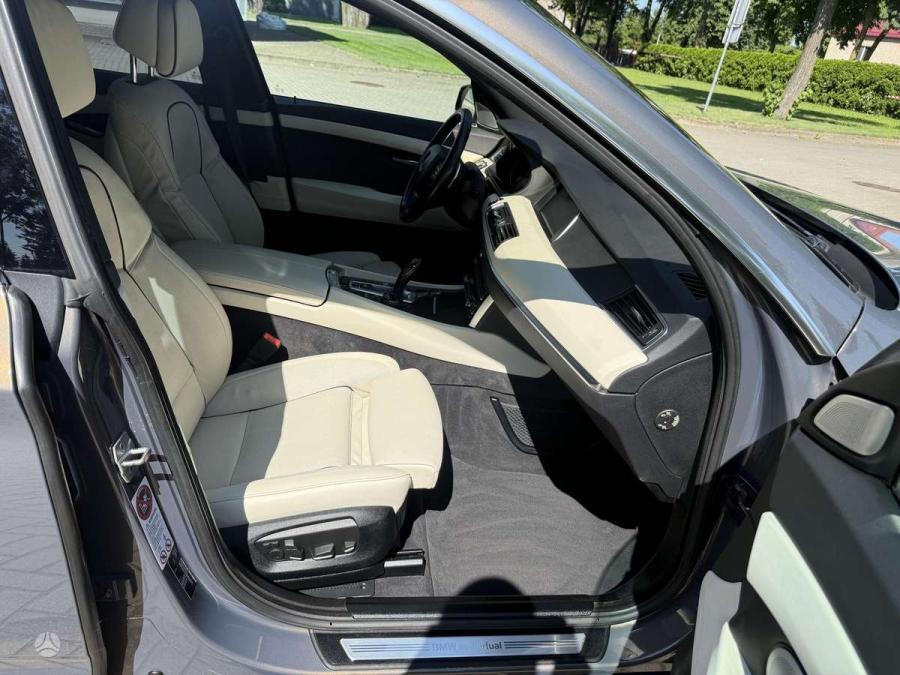 Brūns BMW 535 Gran Turismo 2014 Marijampole, ar dzinēja tilpumu 2.99 L un nobraukumu 290 tūkst. km par 16300 €, foto 22 vietnē AUTOMOTO.COM.LV