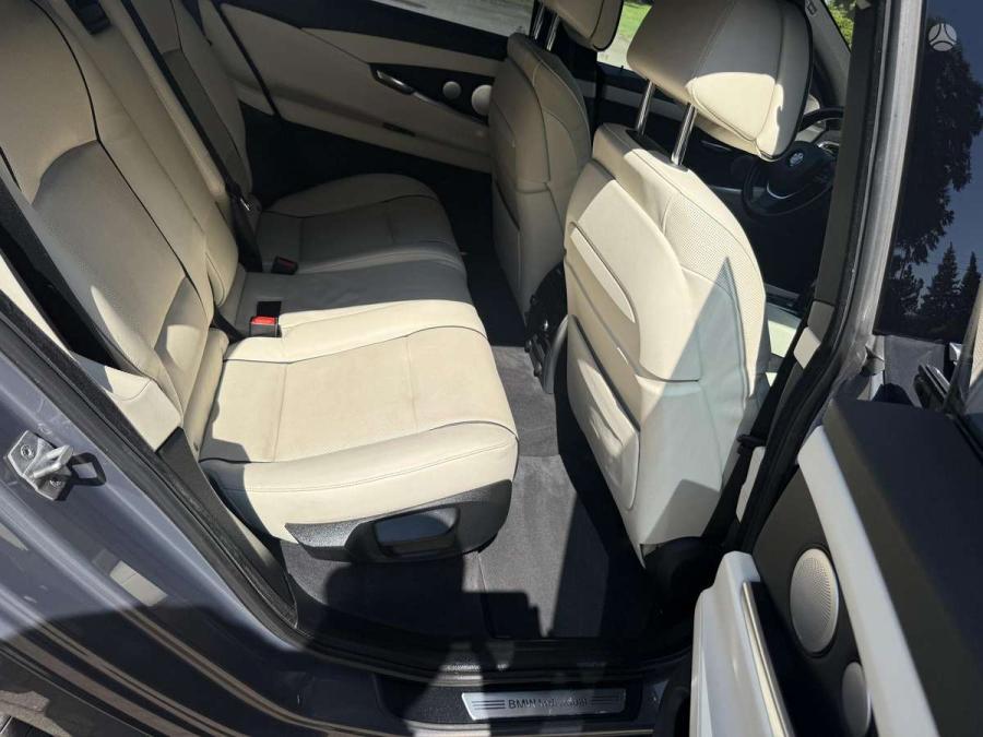 Brūns BMW 535 Gran Turismo 2014 Marijampole, ar dzinēja tilpumu 2.99 L un nobraukumu 290 tūkst. km par 16300 €, foto 23 vietnē AUTOMOTO.COM.LV