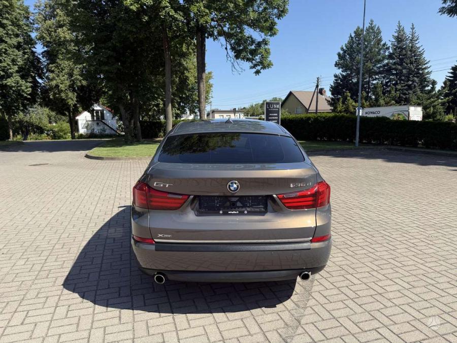 Brūns BMW 535 Gran Turismo 2014 Marijampole, ar dzinēja tilpumu 2.99 L un nobraukumu 290 tūkst. km par 15800 €, foto 3 vietnē AUTOMOTO.COM.LV