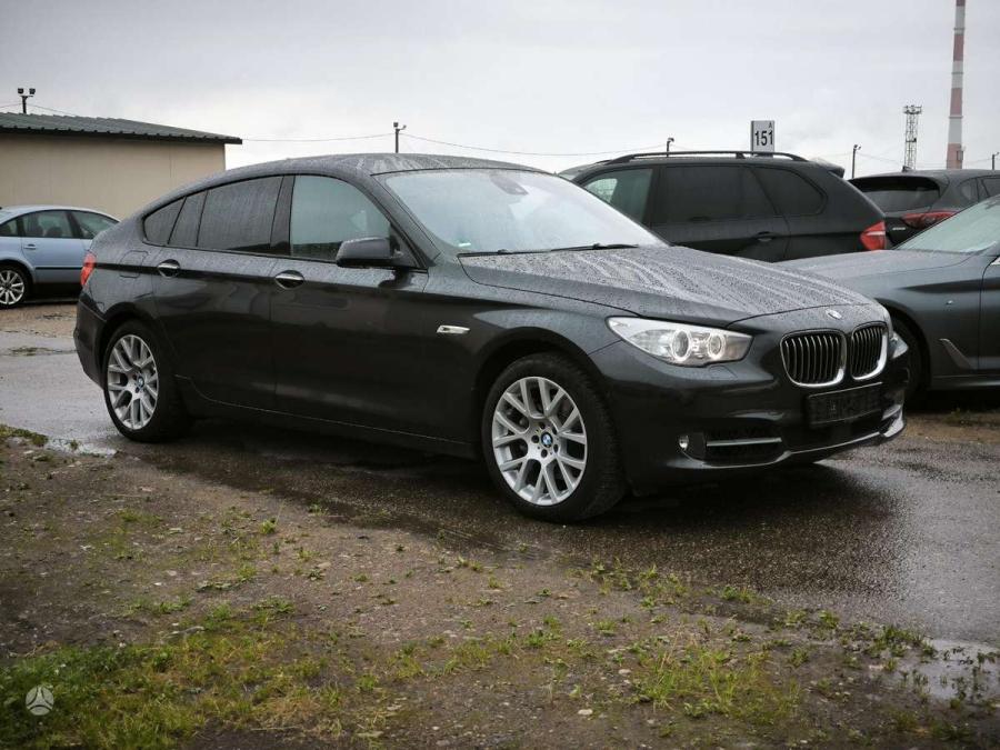 Grey BMW 535 Gran Turismo 2010 in Vilnius, with an engine capacity of 2.99 L and mileage of 375 thousand km for 9900 €, photo 4 on AUTOMOTO.COM.LV