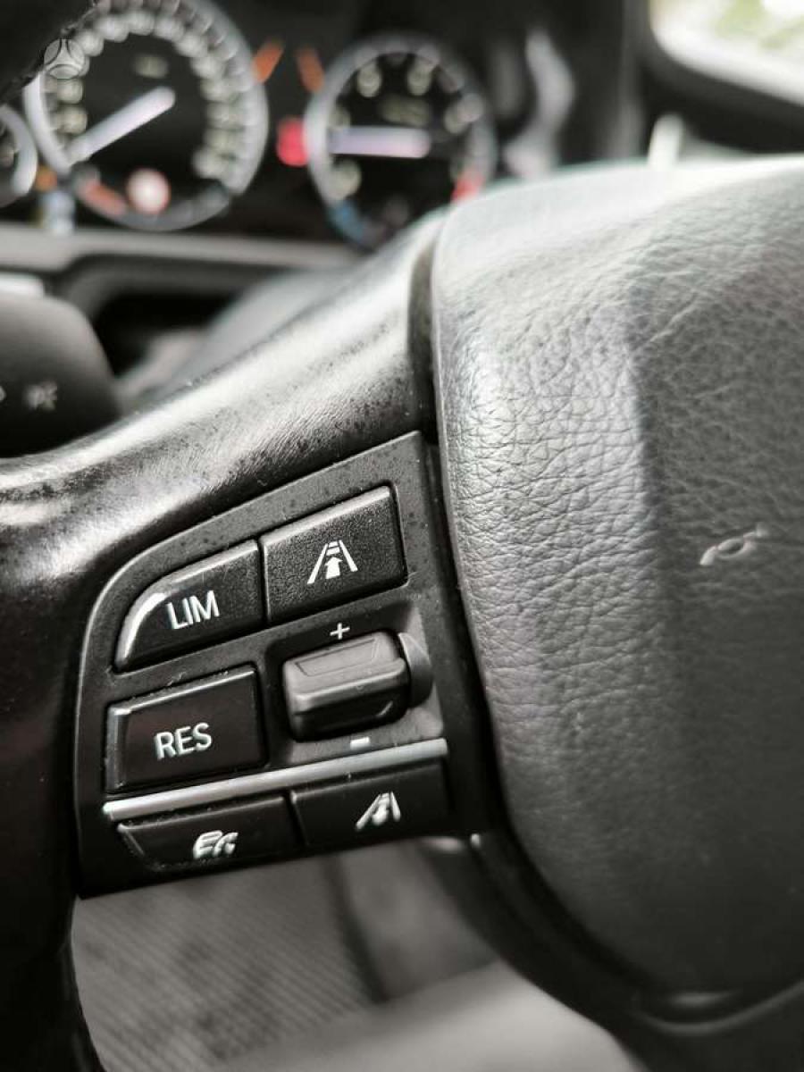 Grey BMW 535 Gran Turismo 2010 in Vilnius, with an engine capacity of 2.99 L and mileage of 375 thousand km for 9900 €, photo 16 on AUTOMOTO.COM.LV