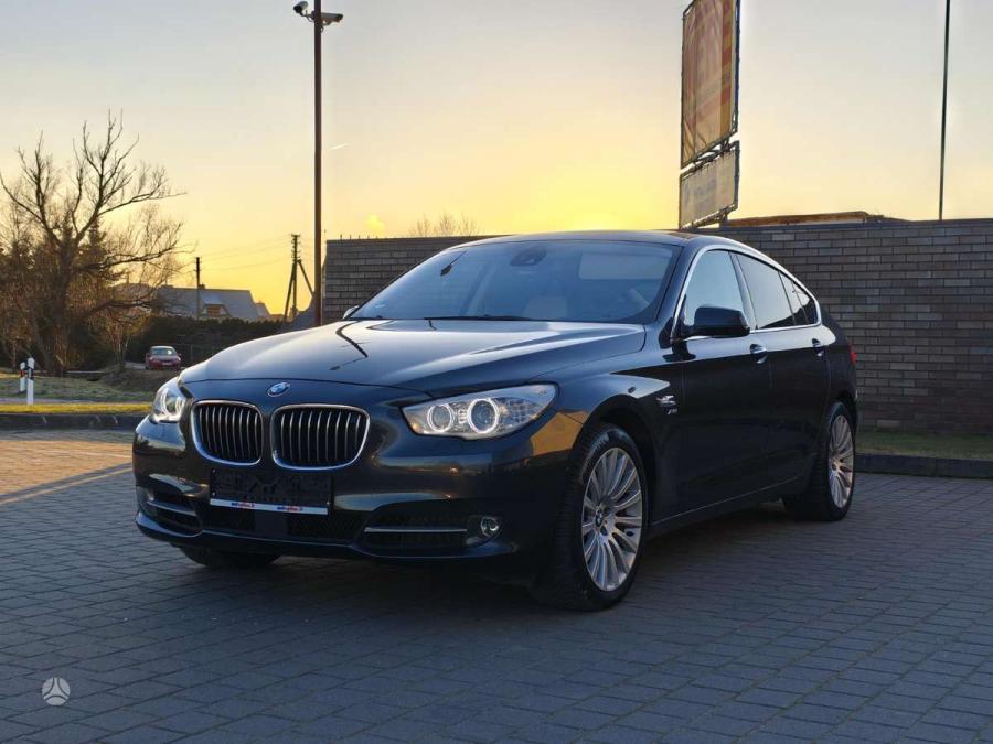 Pelēks BMW 535 Gran Turismo 2011 Marijampole, ar dzinēja tilpumu 2.99 L un nobraukumu 259 tūkst. km par 10500 €, foto 1 vietnē AUTOMOTO.COM.LV
