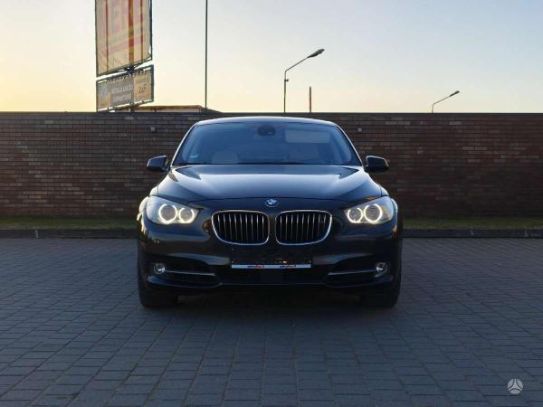Pelēks BMW 535 Gran Turismo 2011 Marijampole, ar dzinēja tilpumu 2.99 L un nobraukumu 259 tūkst. km par 10500 €, foto 2 vietnē AUTOMOTO.COM.LV