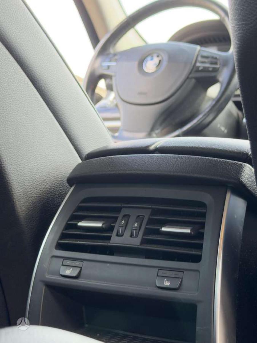 Grey BMW 535 Gran Turismo 2011 in Kedainiai, with an engine capacity of 2.98 L and mileage of 259 thousand km for 8500 €, photo 11 on AUTOMOTO.COM.LV