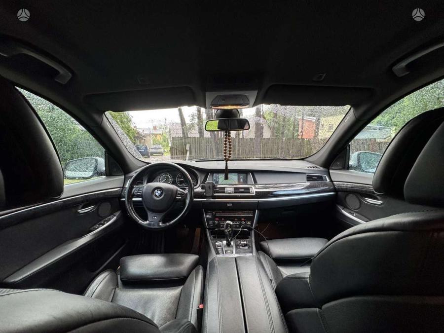 Grey BMW 535 Gran Turismo 2012 in Kaunas, with an engine capacity of 2.99 L and mileage of 300 thousand km for 10500 €, photo 8 on AUTOMOTO.COM.LV