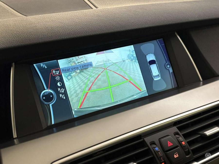 Grey BMW 535 Gran Turismo 2012 in Marijampole, with an engine capacity of 2.99 L and mileage of 181 thousand km for 12999 €, photo 12 on AUTOMOTO.COM.LV