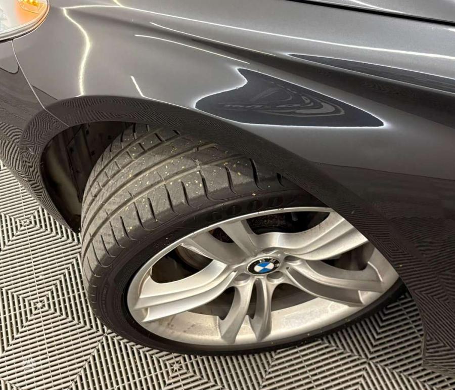 Grey BMW 535 Gran Turismo 2012 in Marijampole, with an engine capacity of 2.99 L and mileage of 181 thousand km for 12999 €, photo 24 on AUTOMOTO.COM.LV
